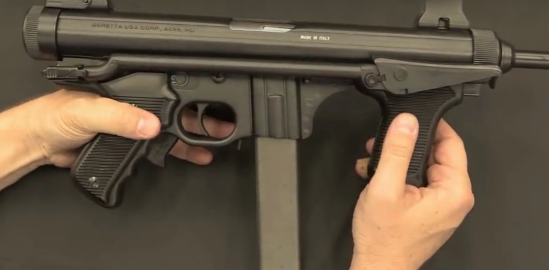 "Baby pacifier submachine gun" Beretta M12 submachine gun. The favorite ...