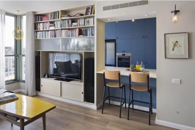 A 95-square-foot three-bedroom room with simple style, bringing classic ...