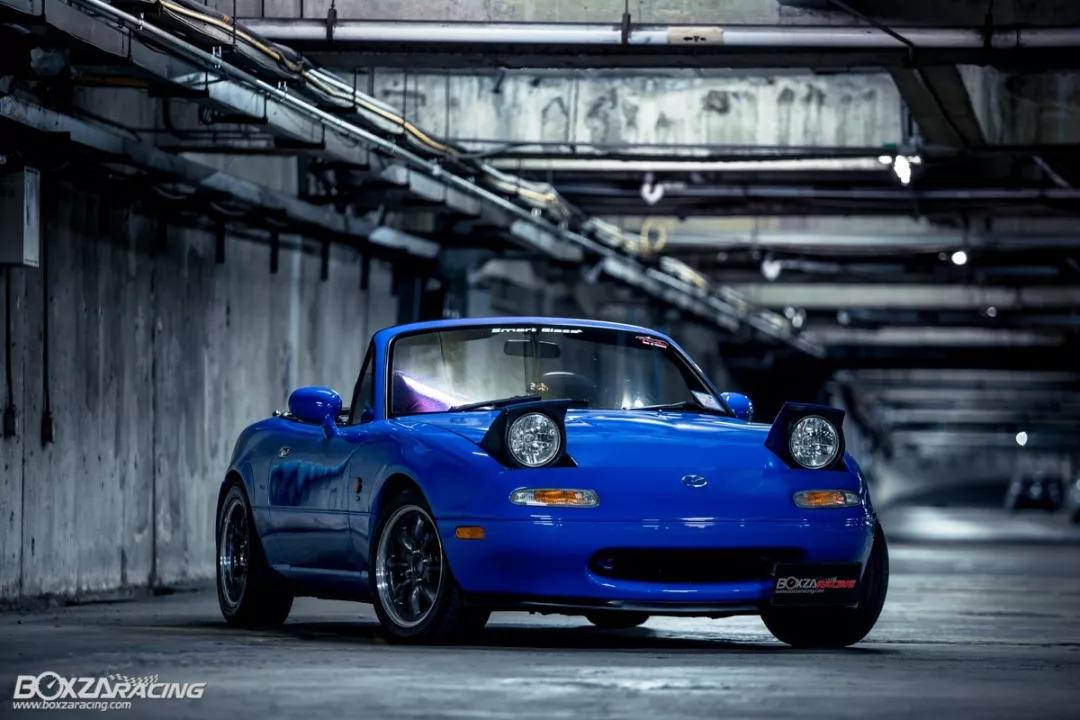 Straight men will inevitably be cute, Mazda's first-generation MX-5 ...