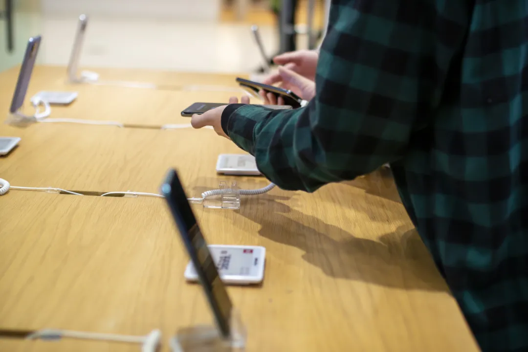 Xiaomi has opened an offline store, has it ever done OV? - iNEWS