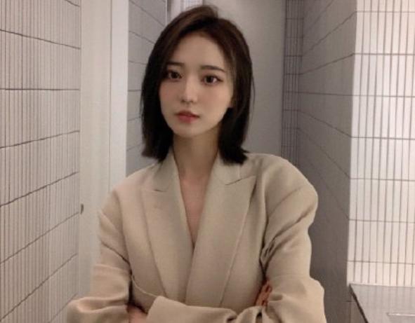 65 pages of ppt Xiang Sixing's old photos were picked up, and they were ...