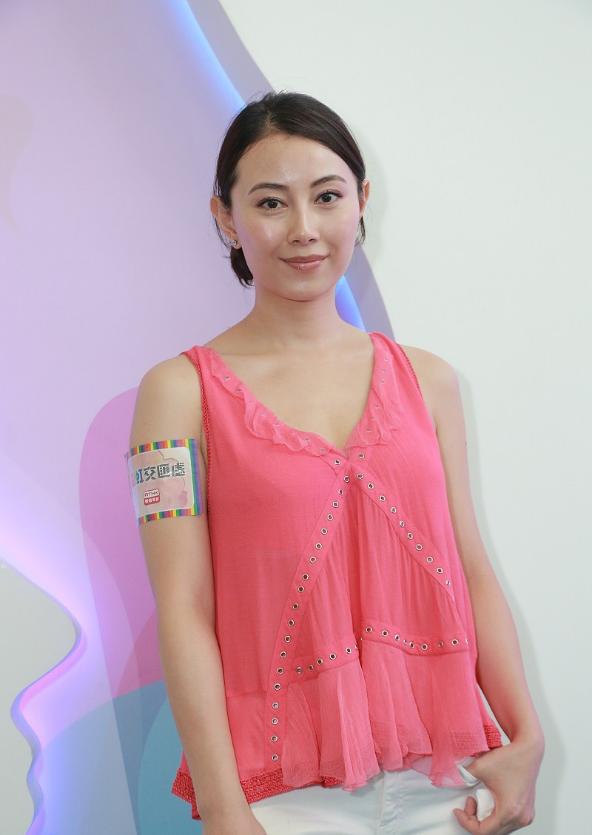 Yuan Jiamin is worthy of the title "Miss Most Photogenic", wearing a ...