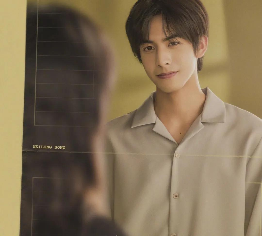 Little gossip, TFBOYS, Zhou Yangqing, Jing Tian, Song Weilong Yu Zheng ...