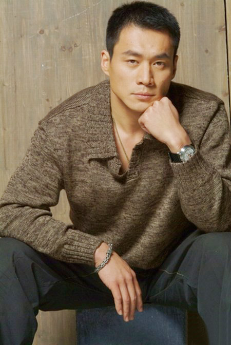 Famous actor Ding Haifeng: The old wife suffering from cancer is the ...