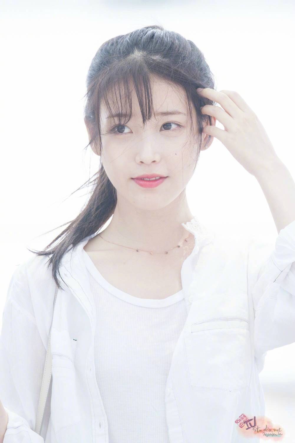 IU and Tae are not in harmony?iu behavior green tea? - iNEWS