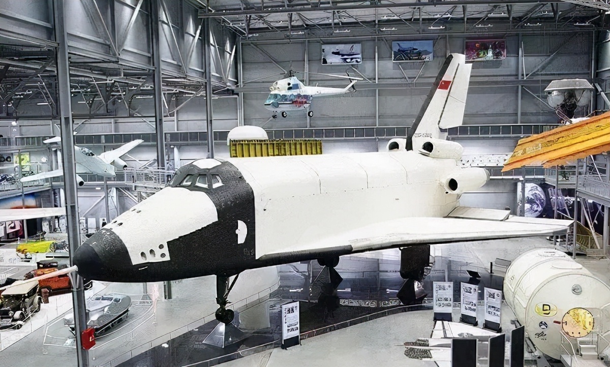 How strong was the Soviet Union at its peak?Abandoned weapons and ...