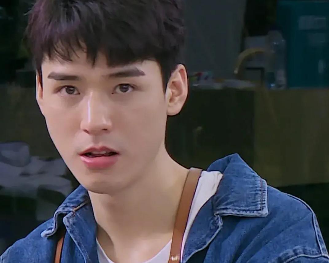 Chef Gong Jun is online!I cook spicy lobster in a Chinese restaurant ...