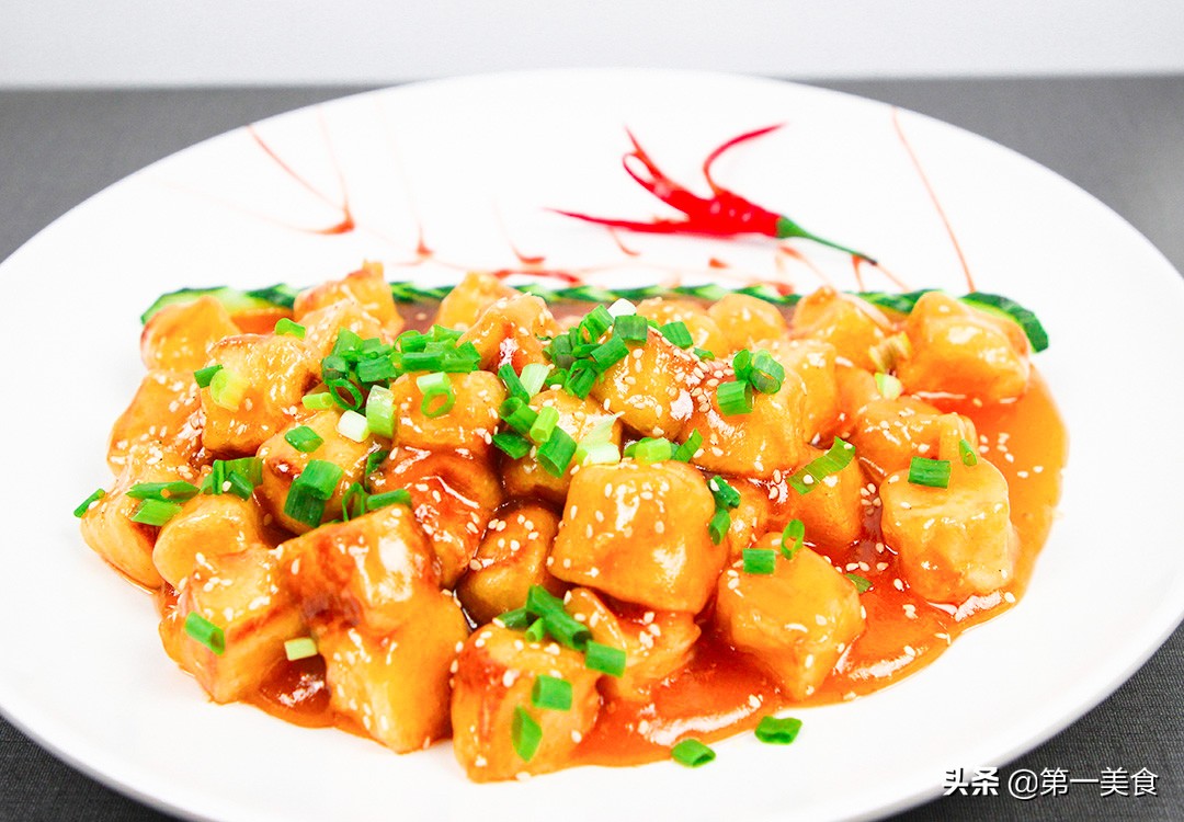 The traditional old dish "drag tofu", unique cooking skills, the tofu ...