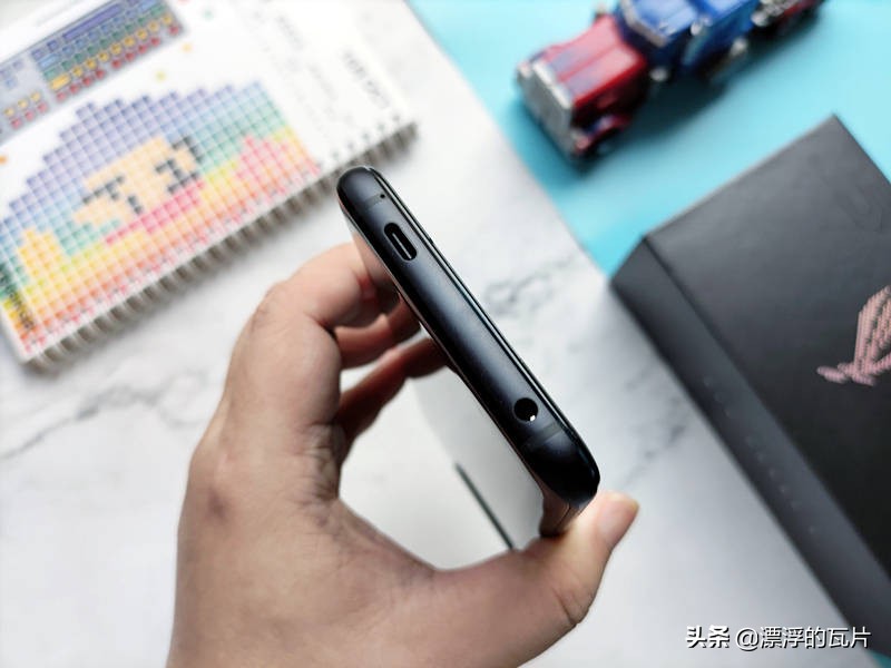 Tencent ROG gaming phone 5 review: a very different gaming experience ...