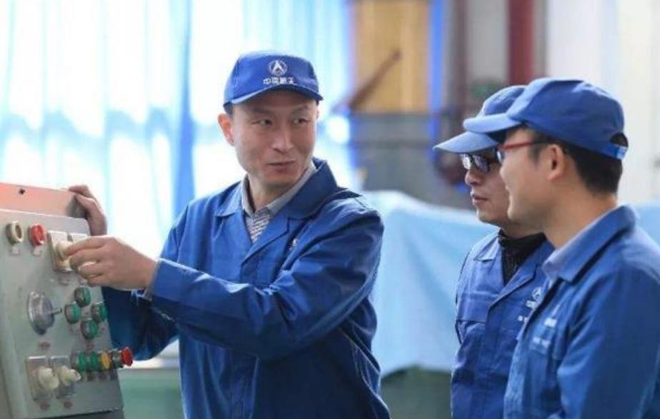 "Gunpowder Sculptor" Xu Liping: He has created great artisans in 26 ...