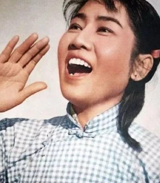 Zhang Ruifang: separated from her first love at the age of 19, but she ...