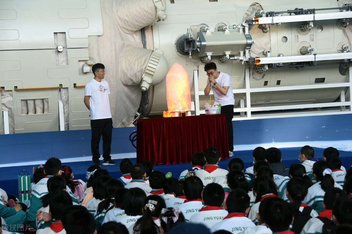 Congratulations to the successful launch of the Tianhe core module of ...