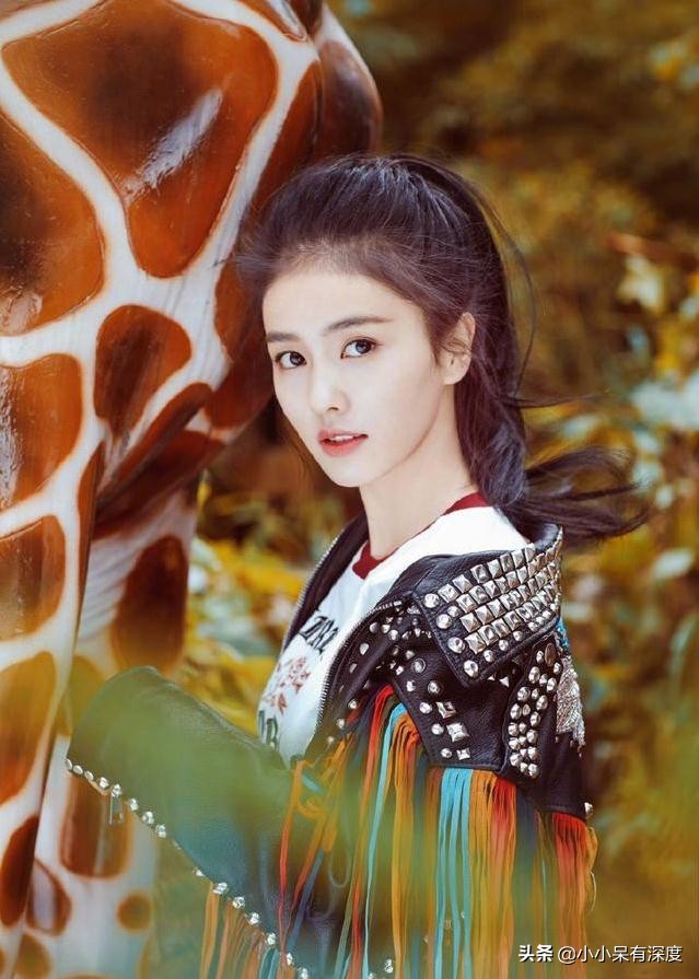 The 27-year-old Bailu passerby shots out, with a fresh face and a ...