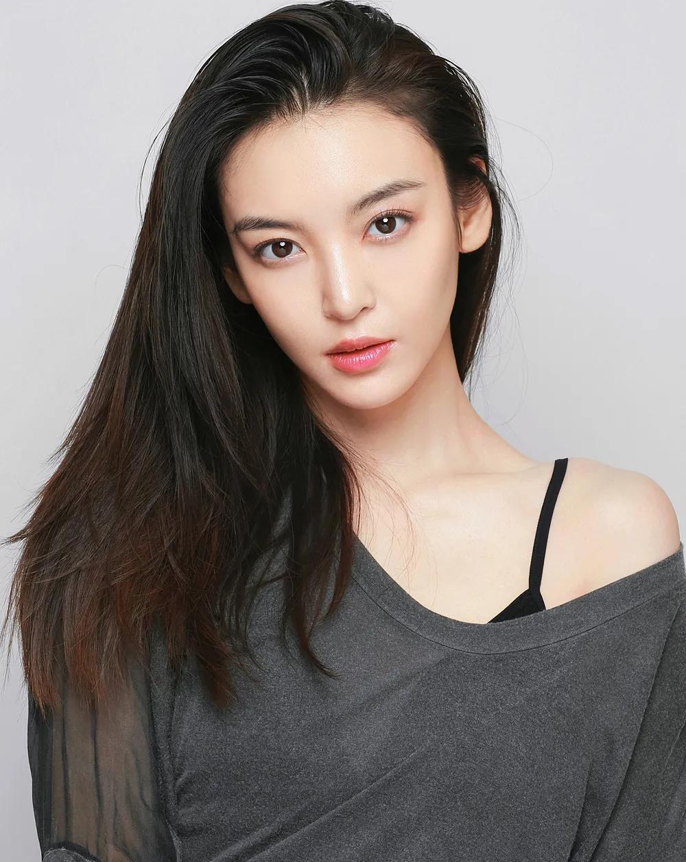 You Jingru, Little Queen of the North - iNEWS