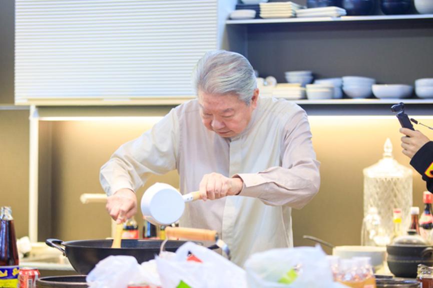 The life that Jin Yong admires: Chua Lam who realizes economic freedom ...