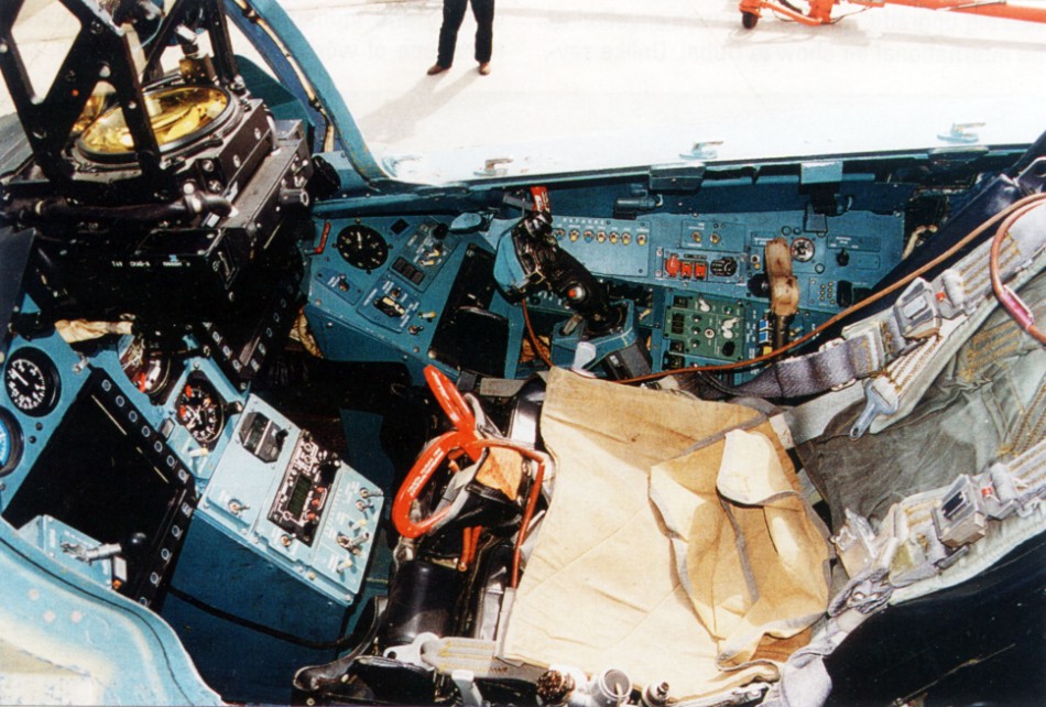 The F-16 sidestick operation leads the trend, and many countries are ...