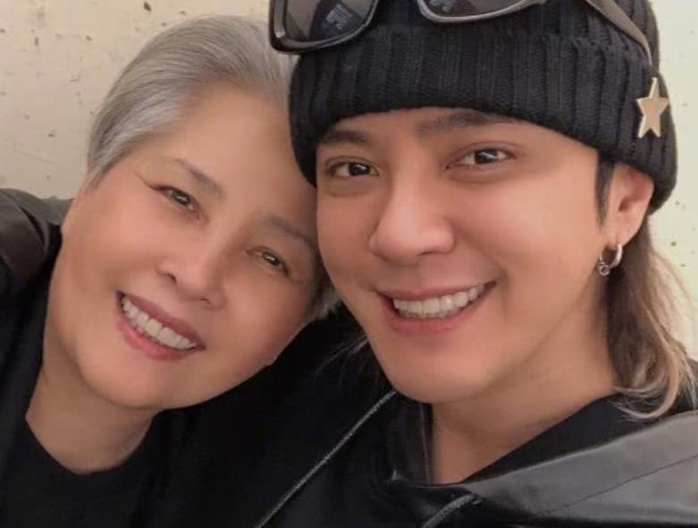 From the infinite scenery to the bleak status quo, how did Show Luo ...