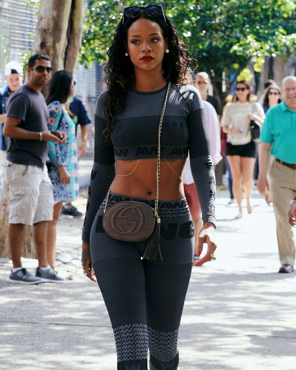 "The Most Perfect Body" - iNEWS