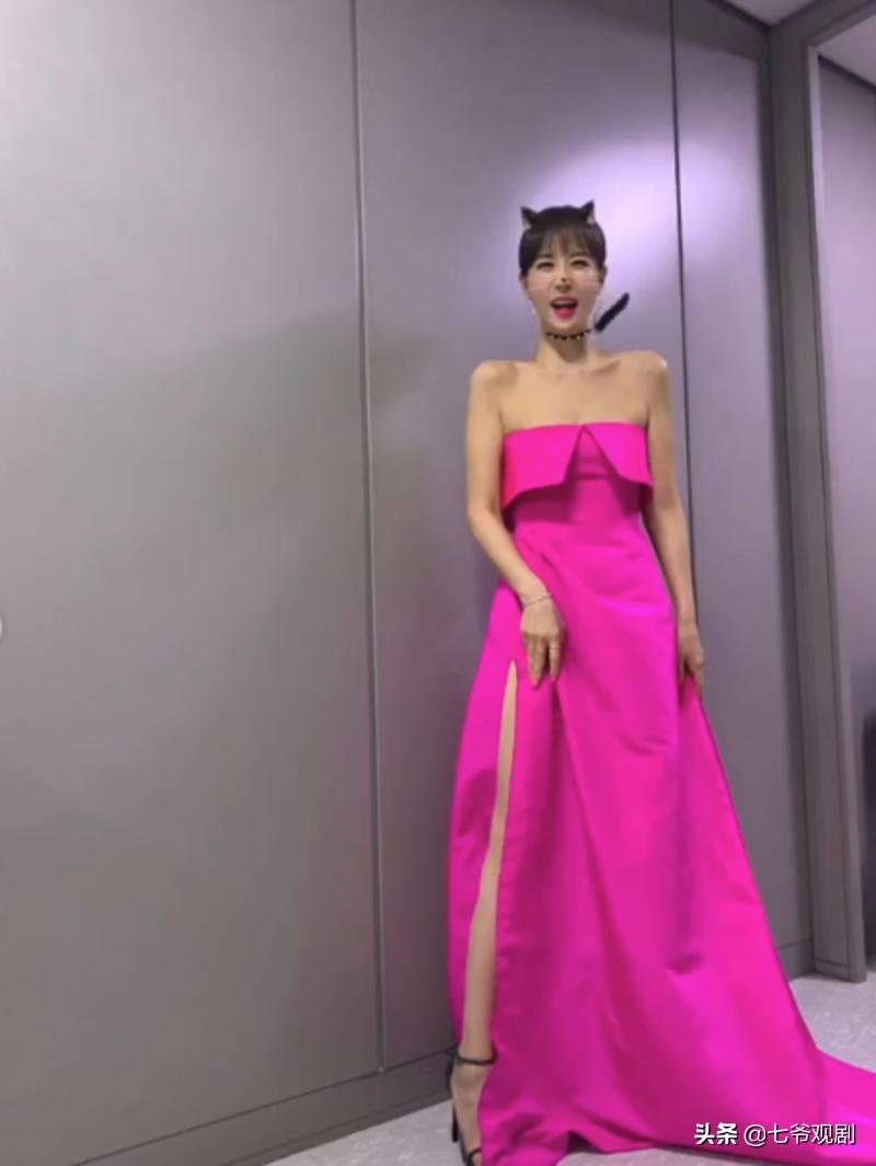 Kim Sun Ah slender waist supermodel photos, 15 years, forget Kim Samsun ...