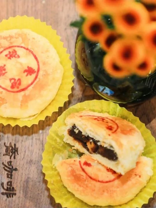 These two time-honored fresh "meat" mooncakes love the deliciousness ...