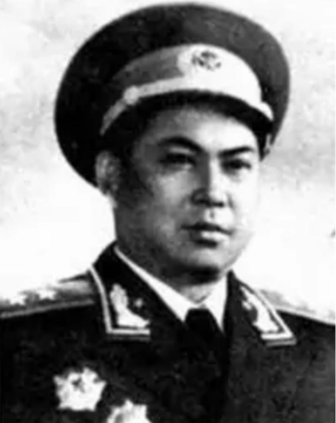 In 1951, Deng Hua ordered a force attack and Wen Yucheng: Withdraw from ...