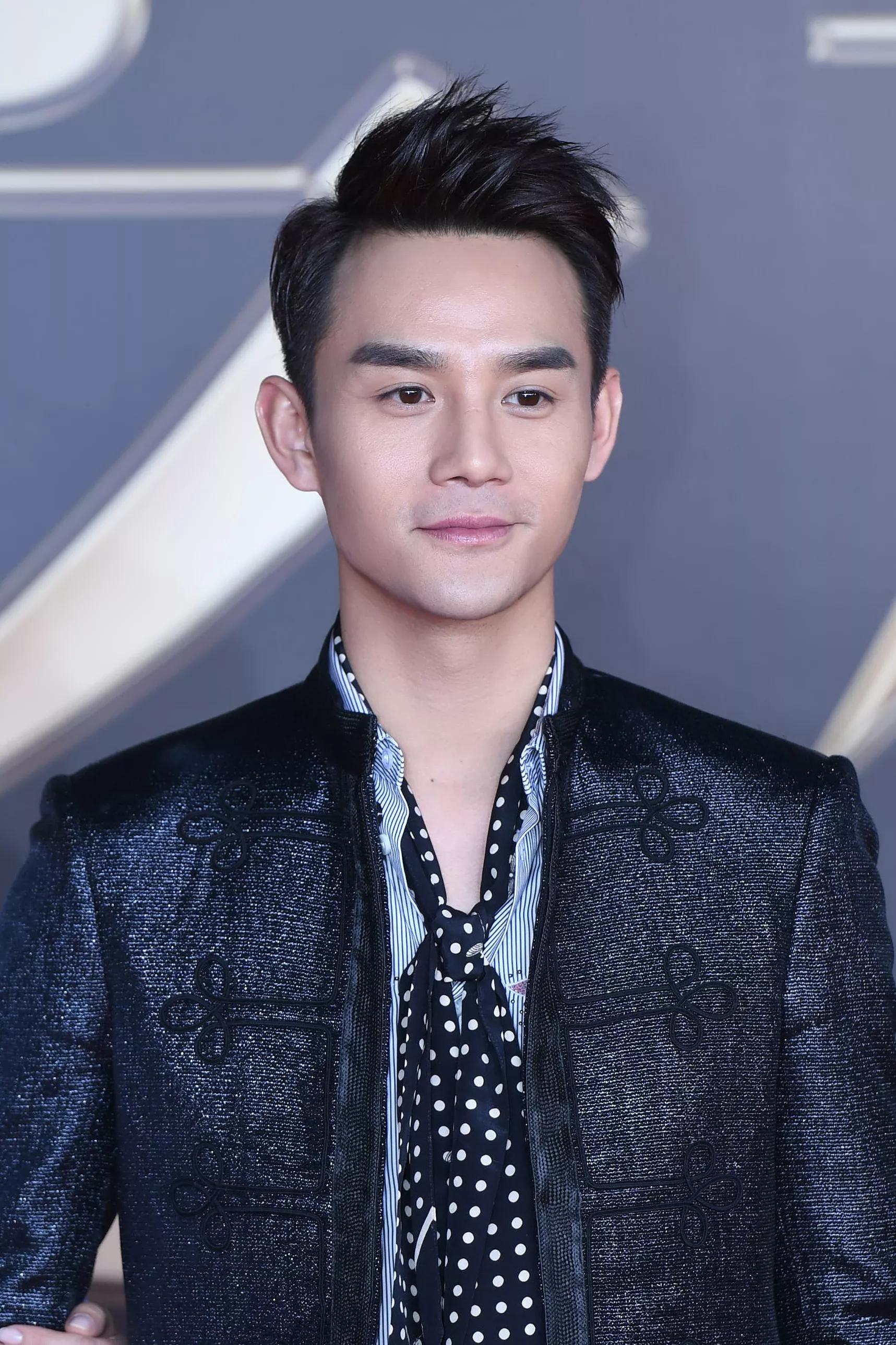 "Kai Kai Wang Tie"-Wang Kai - iNEWS