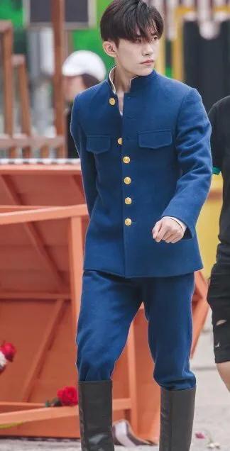 Yi Yang Qianxi's military uniform picture is too handsome - iNEWS