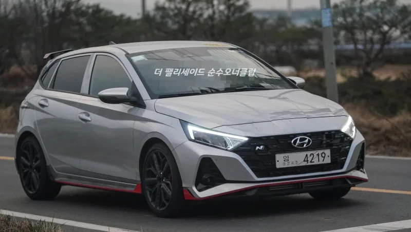 New Hyundai i20 N real car exposed with maximum power of 207 horsepower ...