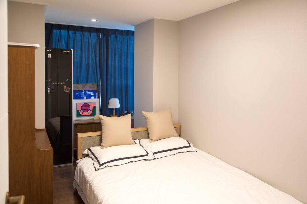 If you have money, buy a big living room, 20m2 large living room with ...