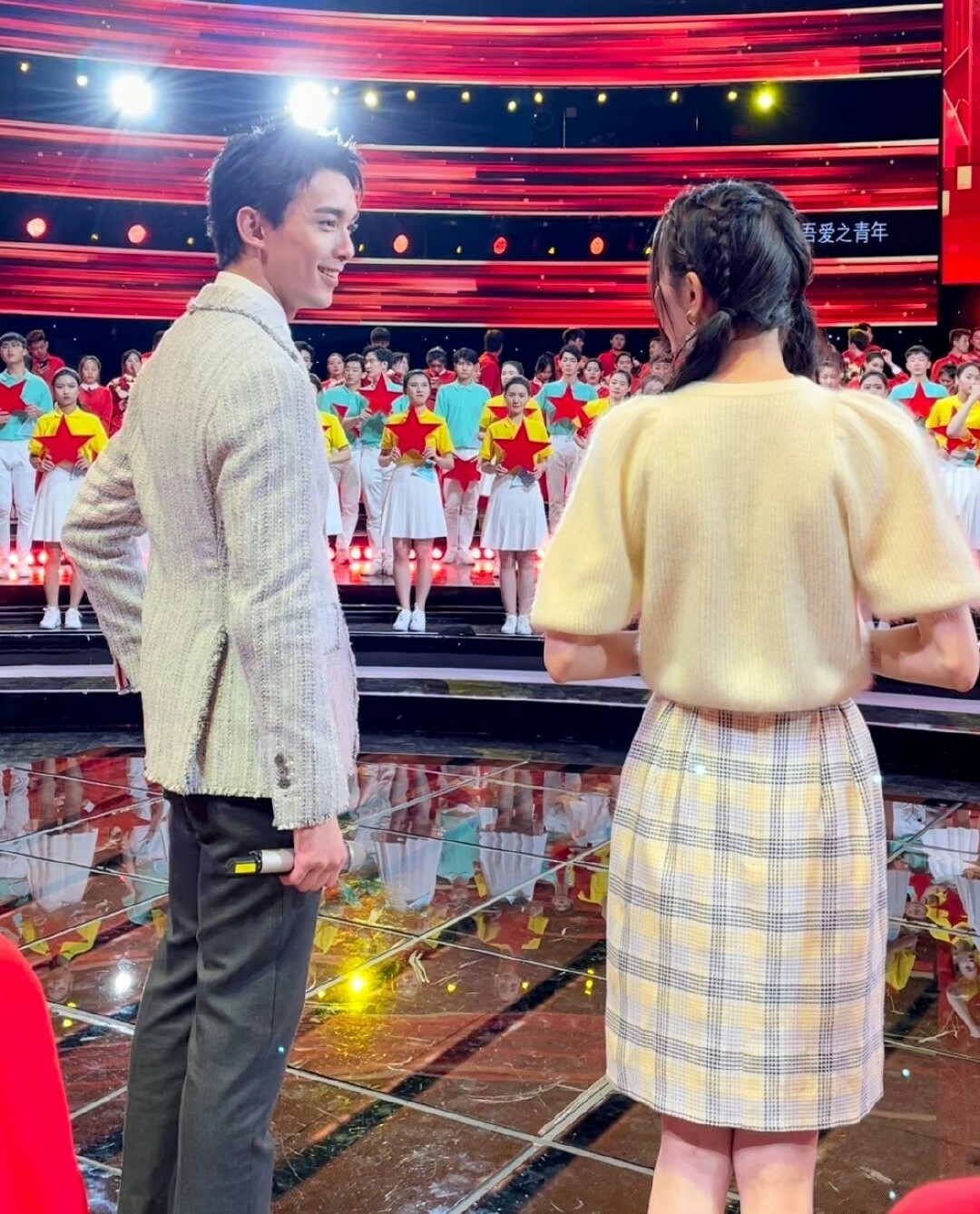 Di Lieba, Wu Lei, Wang Junkai and Xu Weizhou participated in the CCTV May 4th Party, a visual ...