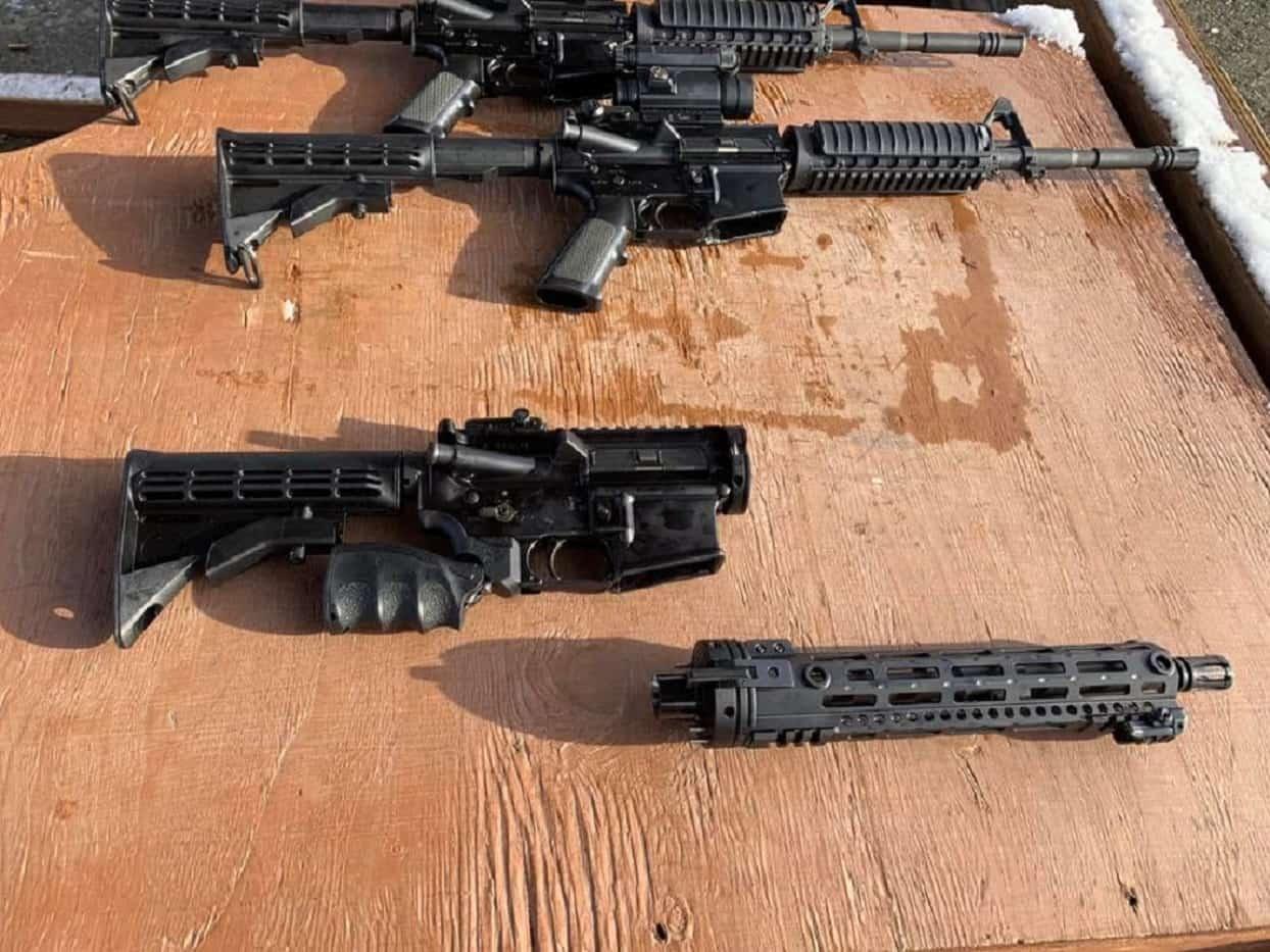 Rifles designed for crashes: Five survival rifles equipped for pilots ...