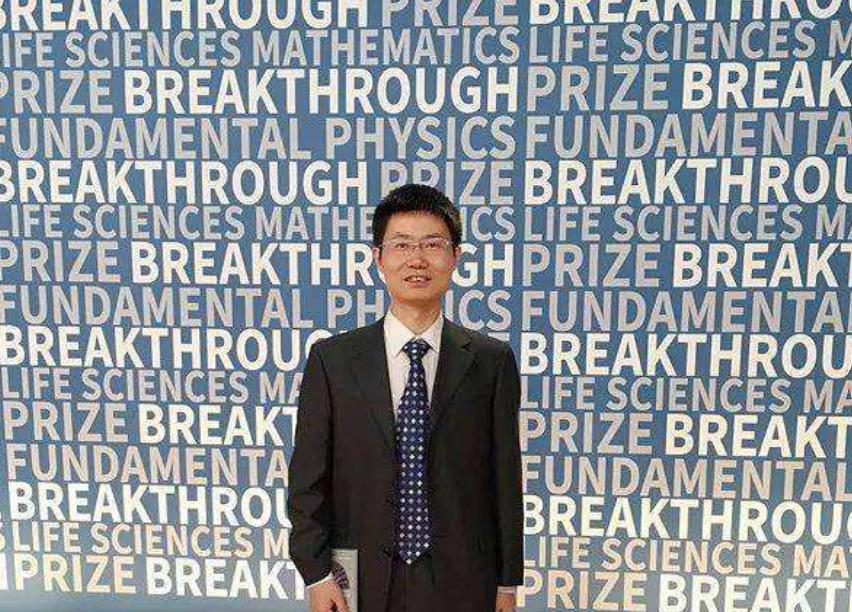 How godly is Yun Zhiwei?Reading professional books as extracurricular ...