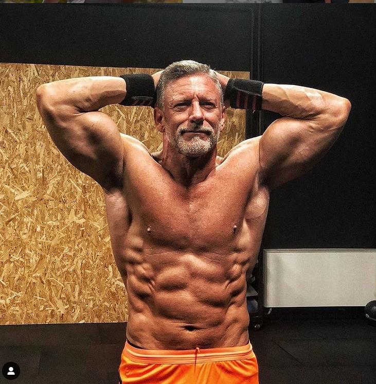 Italian dad fell in love with fitness, 51-year-old dad and 23-year-old ...