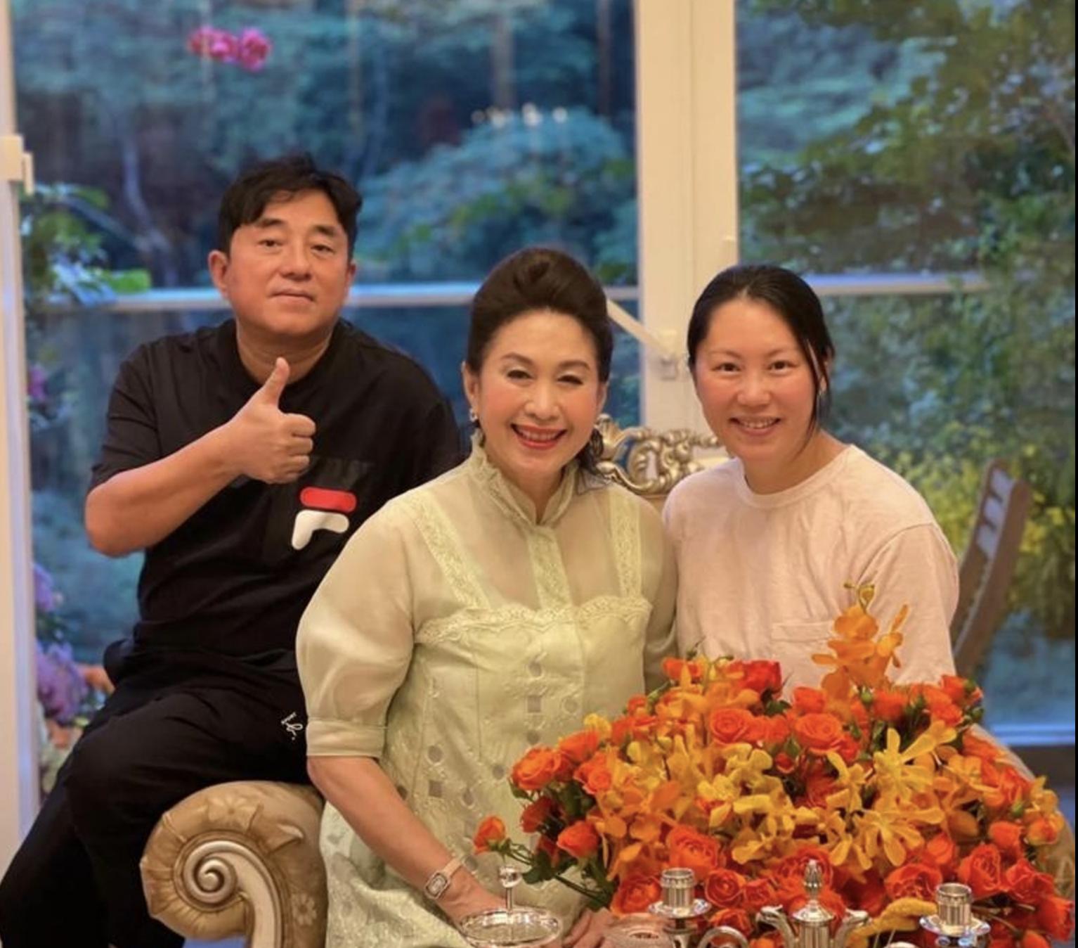 57-year-old Lu Fang has recently been exposed. He is too fat to ...