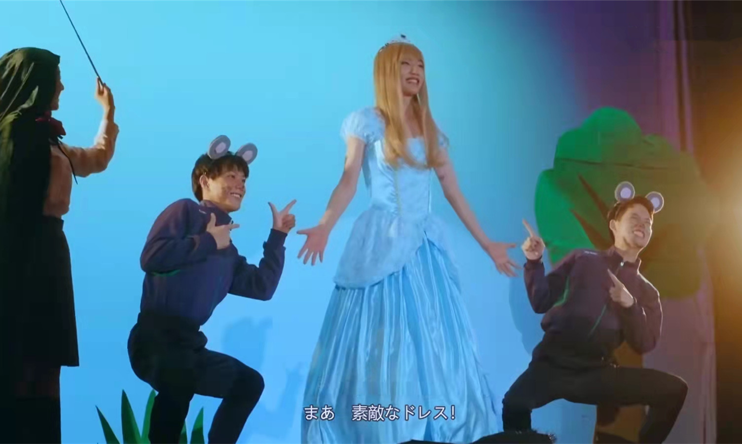 The second episode of "The Lost First Love": Junyou Dao Zhi dressed as ...