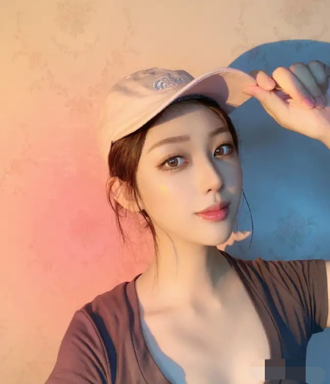 In the incident of Wu Mou and Xiao Gina, Ma Weiwei's Weibo supports Wu ...