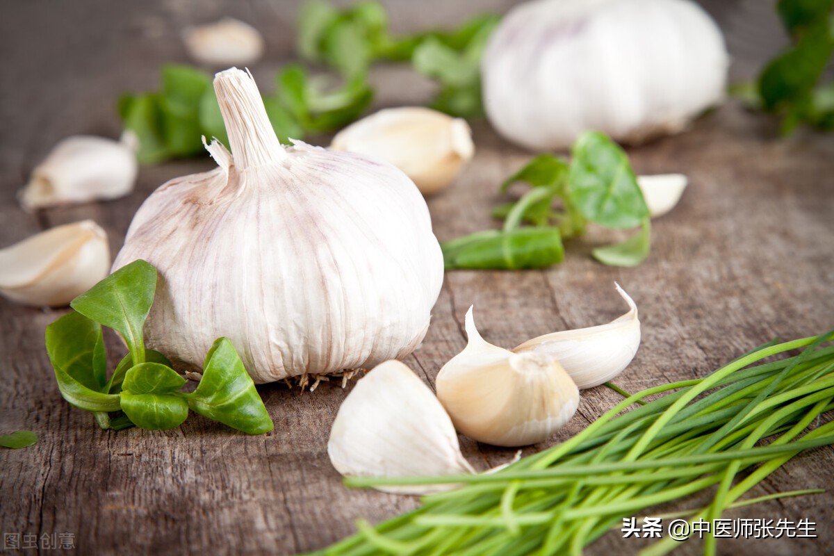 Magical boiled garlic water: a miraculous recipe for itchy throat and ...