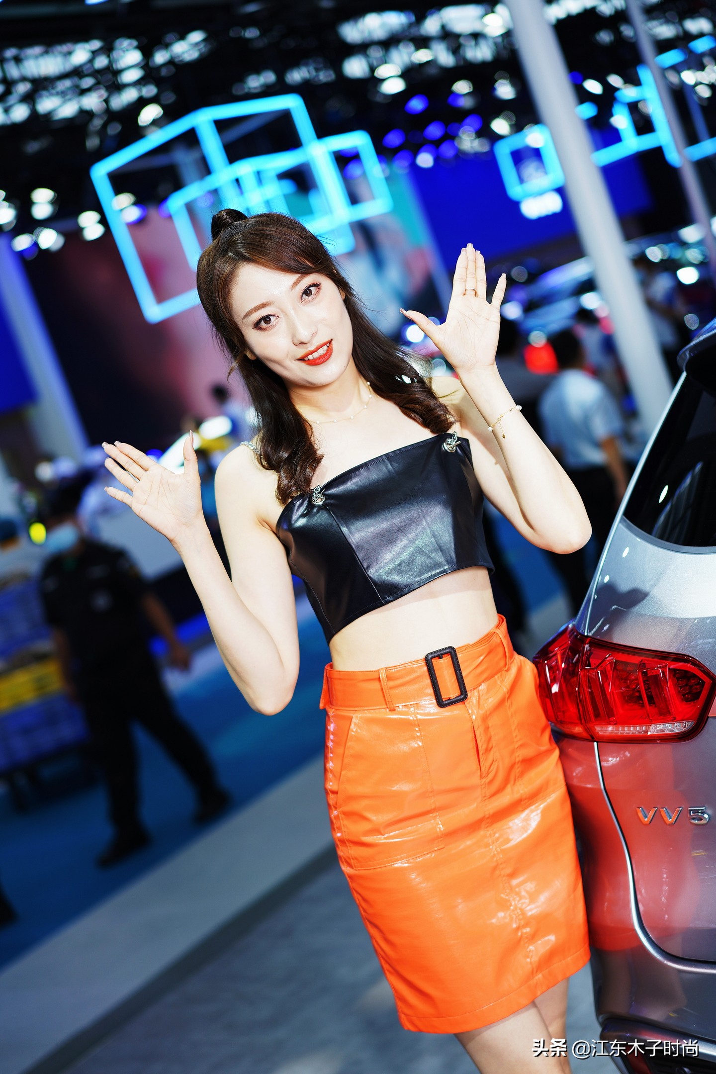 Harbin supermodel Kong Lingyan, who has been in the modeling industry ...