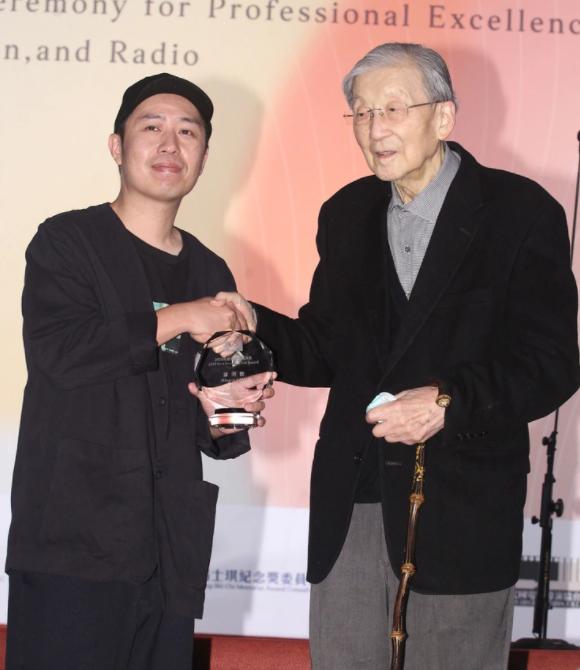 The famous director Li Xing died of heart failure, and finally appeared ...