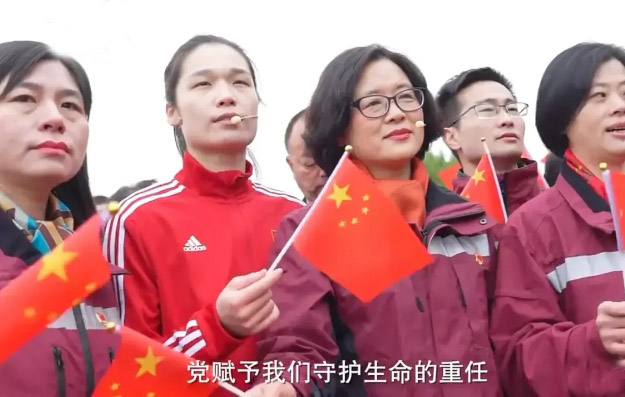 Women's volleyball team Lin Li appeared in the CCTV flash event, there ...