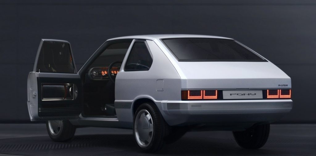 The modern version of "Jetta King" debuts with Maybach wheels, a new ...