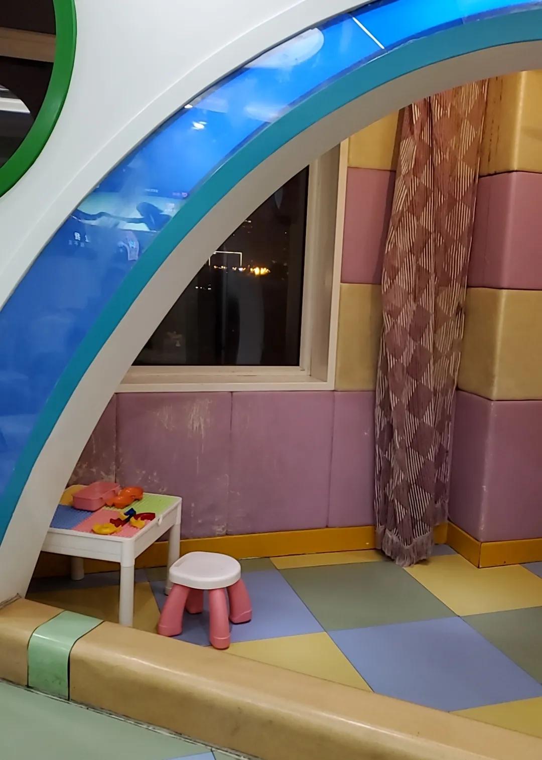 A very unique hot pot restaurant in Taiyuan - iNEWS
