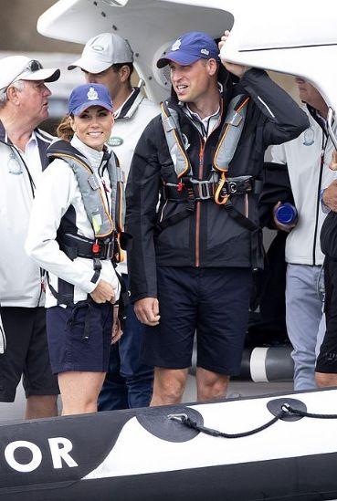 Two years ago, Kate rarely boldly showed long legs in shorts, and ...