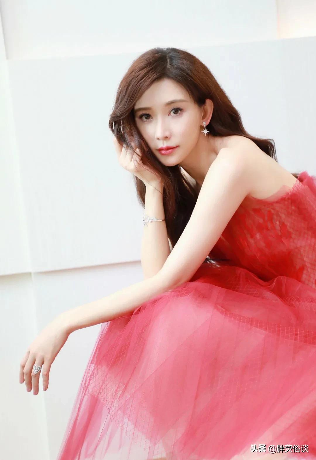 Lady in Pink Lin Chiling - iNEWS