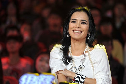 Queen Wei Wei: First love Fu Disheng, wrong Hou Yaowen, eventually ...