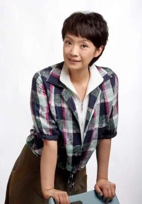 Zhang Jiayi and the three women on his road to success - iNEWS