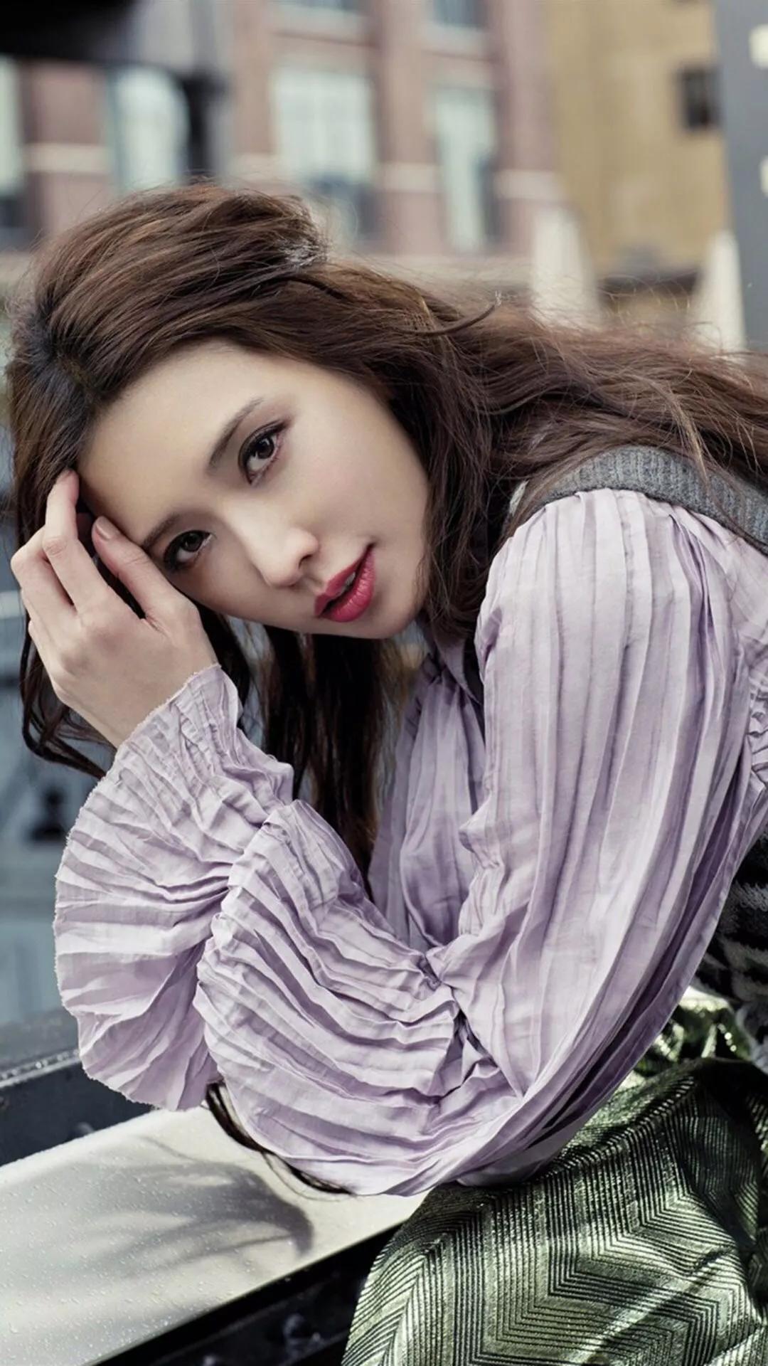 Star Lin Chiling, fairy appearance, elegant and sweet - iNEWS