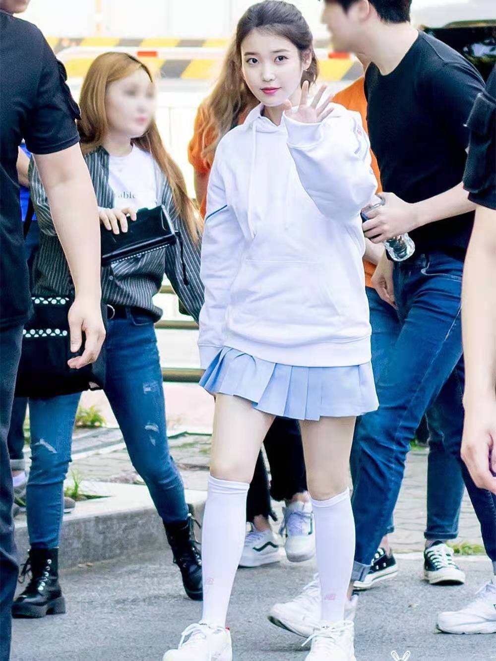 Who said that 155cm small girls have poor body proportions?Learn to ...