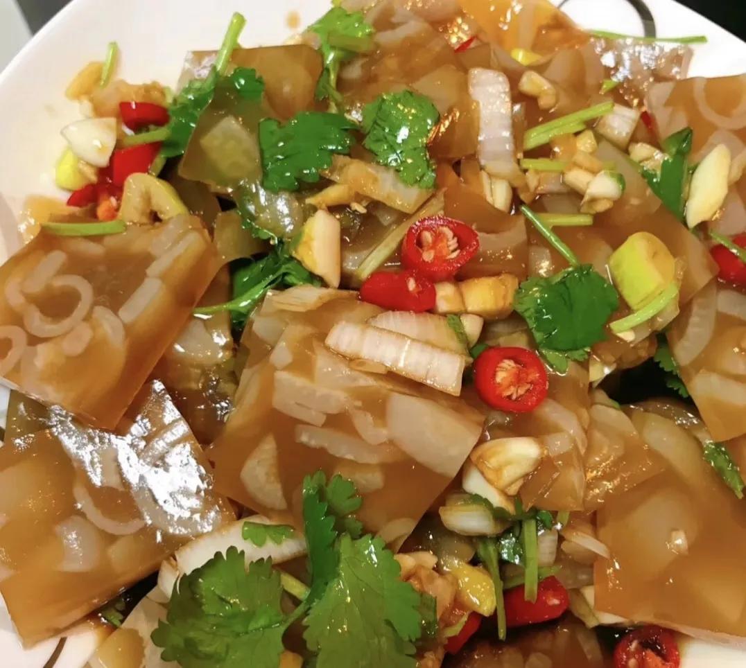 Teach you 9 ways to eat pigskin, the ingredients are cheap, the method ...