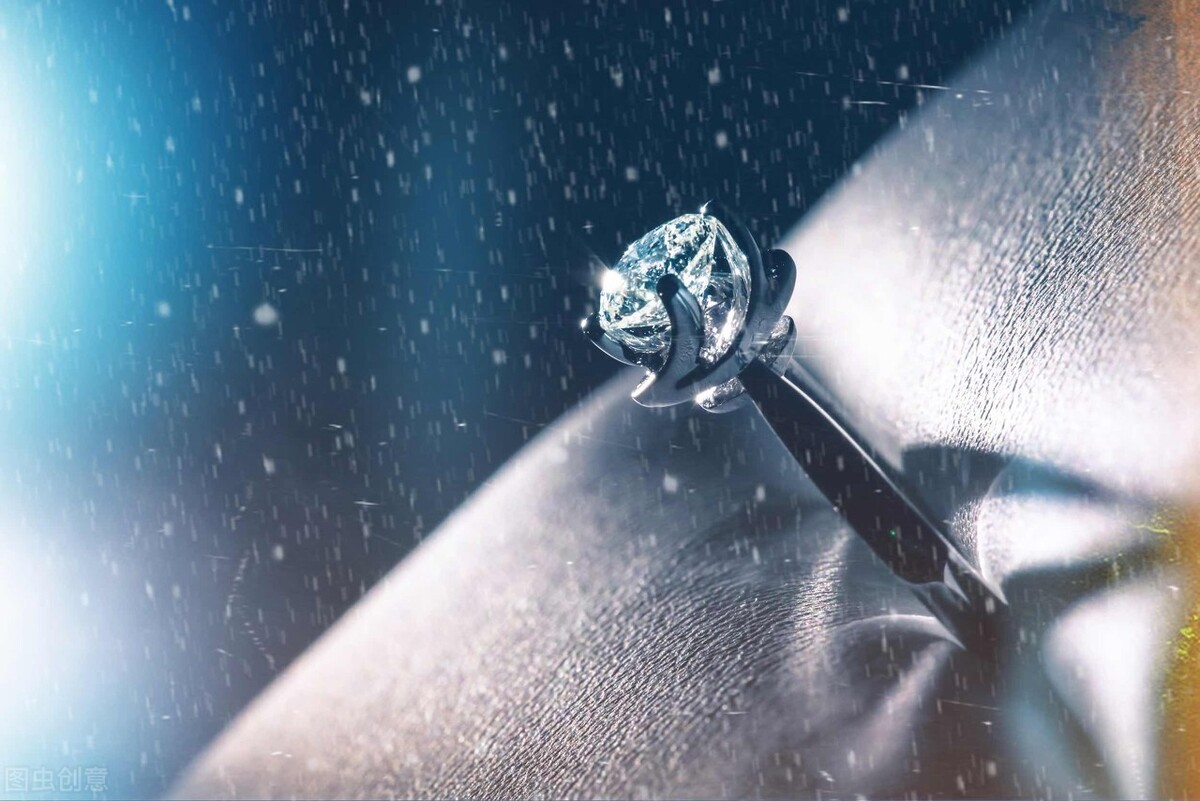 The psychological roots of our obsession with diamonds - iNEWS